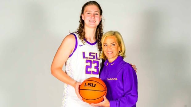Kim Mulkey, LSU Women's Basketball Check In With No. 3 Rated Prospect ...