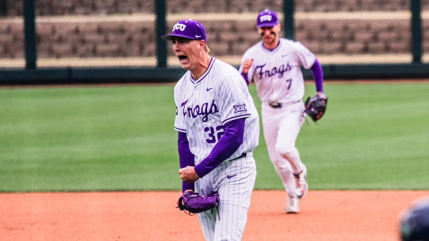 TCU Baseball Pulls off Comeback Over Fresno State