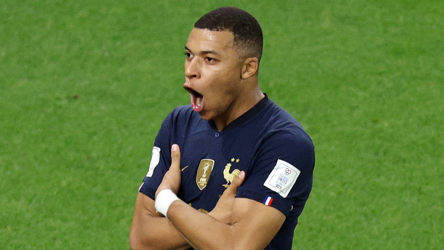 Equipe de France : Twitter en folie après la masterclass de Kylian ...