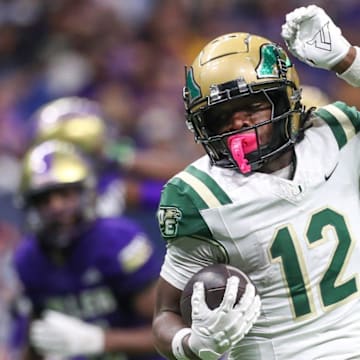 Weather delays cause 3 Friday Texas high school football playoffs games ...