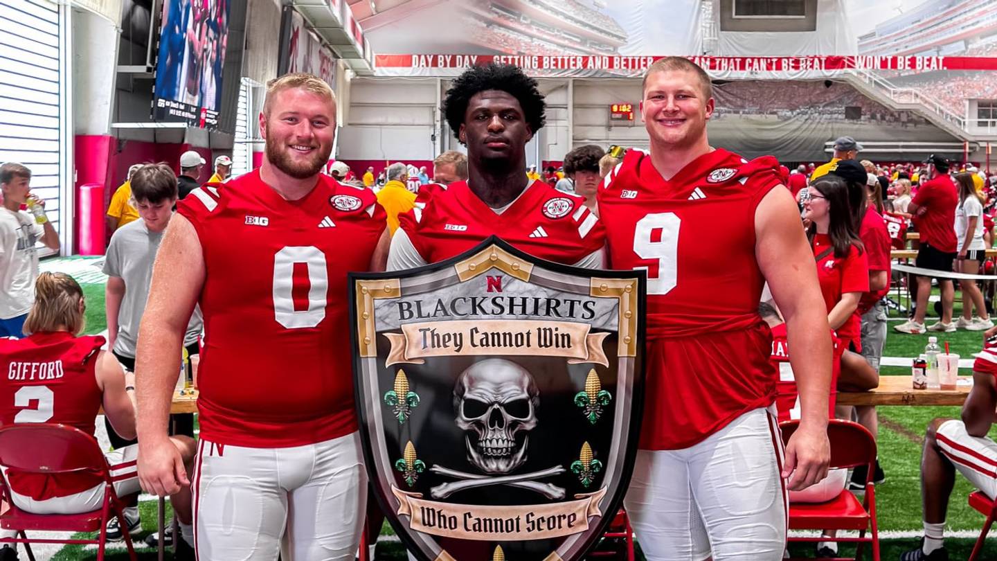 Nebraska Football Fan Gives Blackshirts Unique Gift During Fan Day