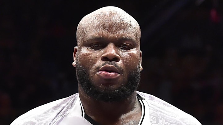 Derrick Lewis defeated UFC's lineal champ in 'worst fight of all time'