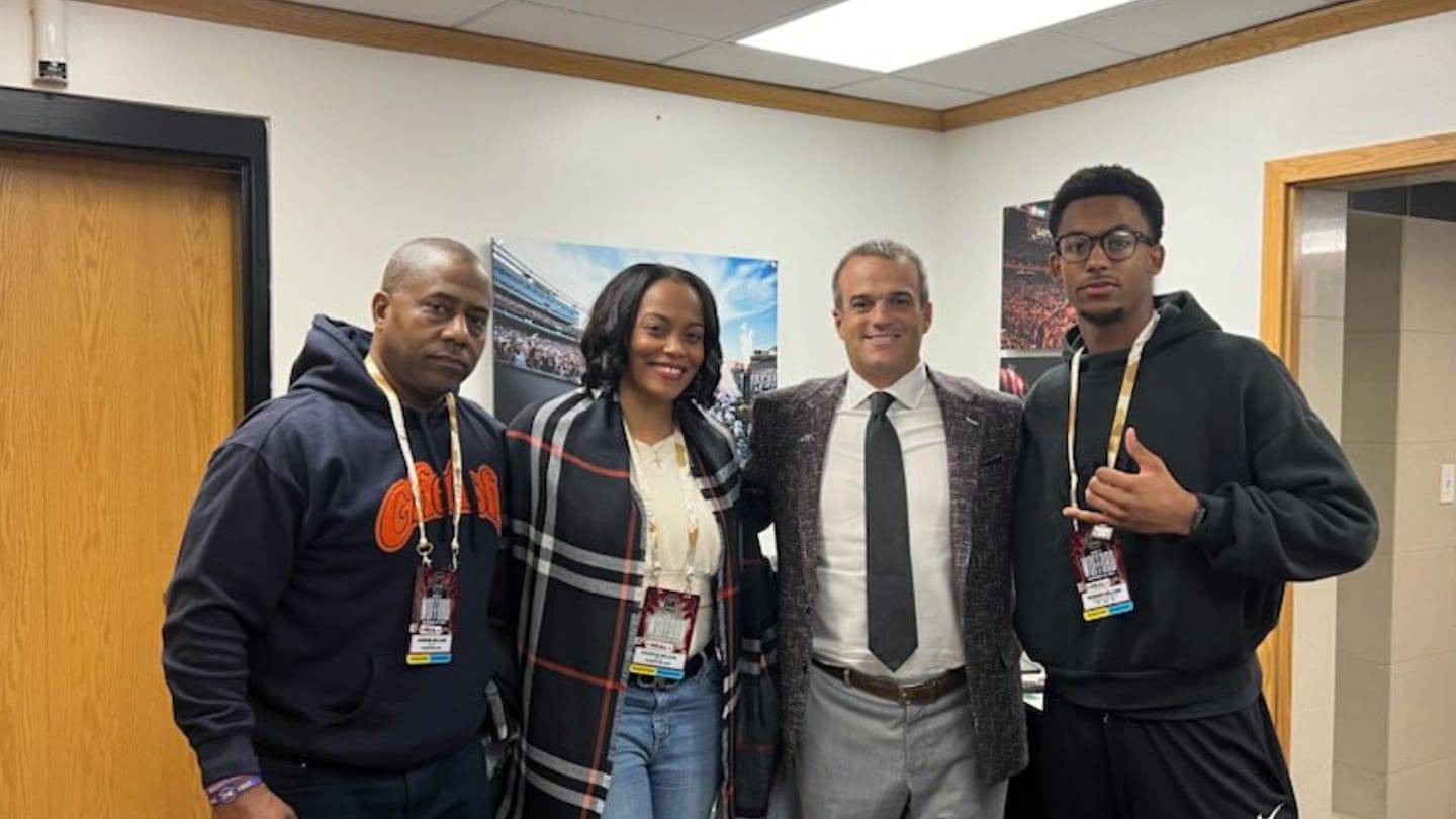 Gordon Sellars Cuts List Down to Six Schools - Includes South Carolina ...