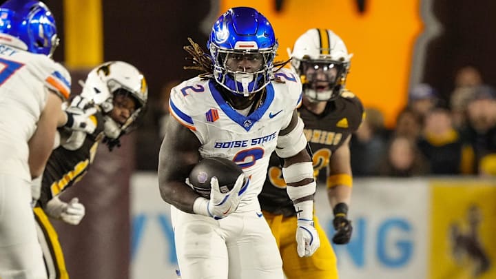 Denver Broncos Projected to Make 'Bold' Trade-Up to Draft RB Ashton Jeanty