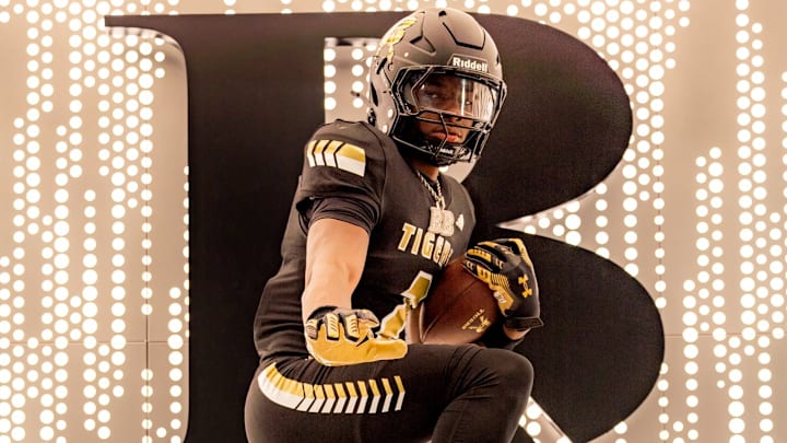 EXCLUSIVE: Bryson Brown Explains Why He Likes UCLA