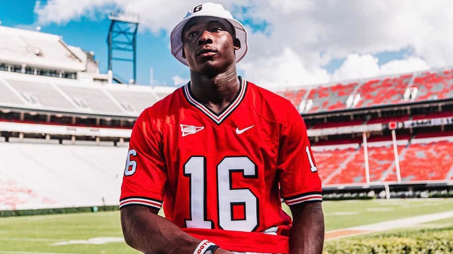 Georgia Football's Samuel M'Pemba Commits to Texas A&M