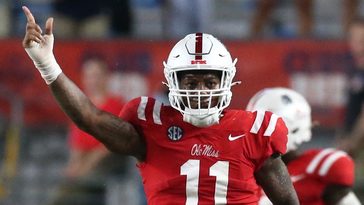 Former Razorback May be Helping Current Ones Looking at Rival