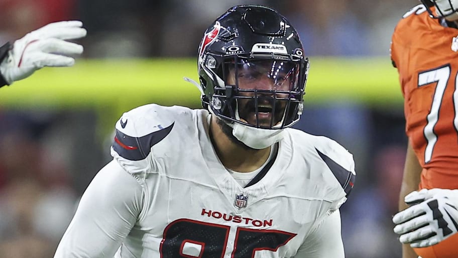 Best and Worst Graded Texans Defensive Players vs. Cowboys