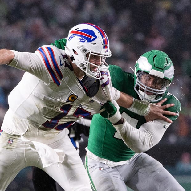 Buffalo Bills urged to add former Eagles' sack leader to fill edge ... Buffalo Bills urged to add former Eagles' sack leader to fill edge ...