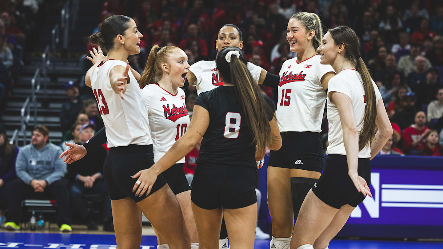 Nebraska Volleyball Preview: No. 12 Oregon and Washington
