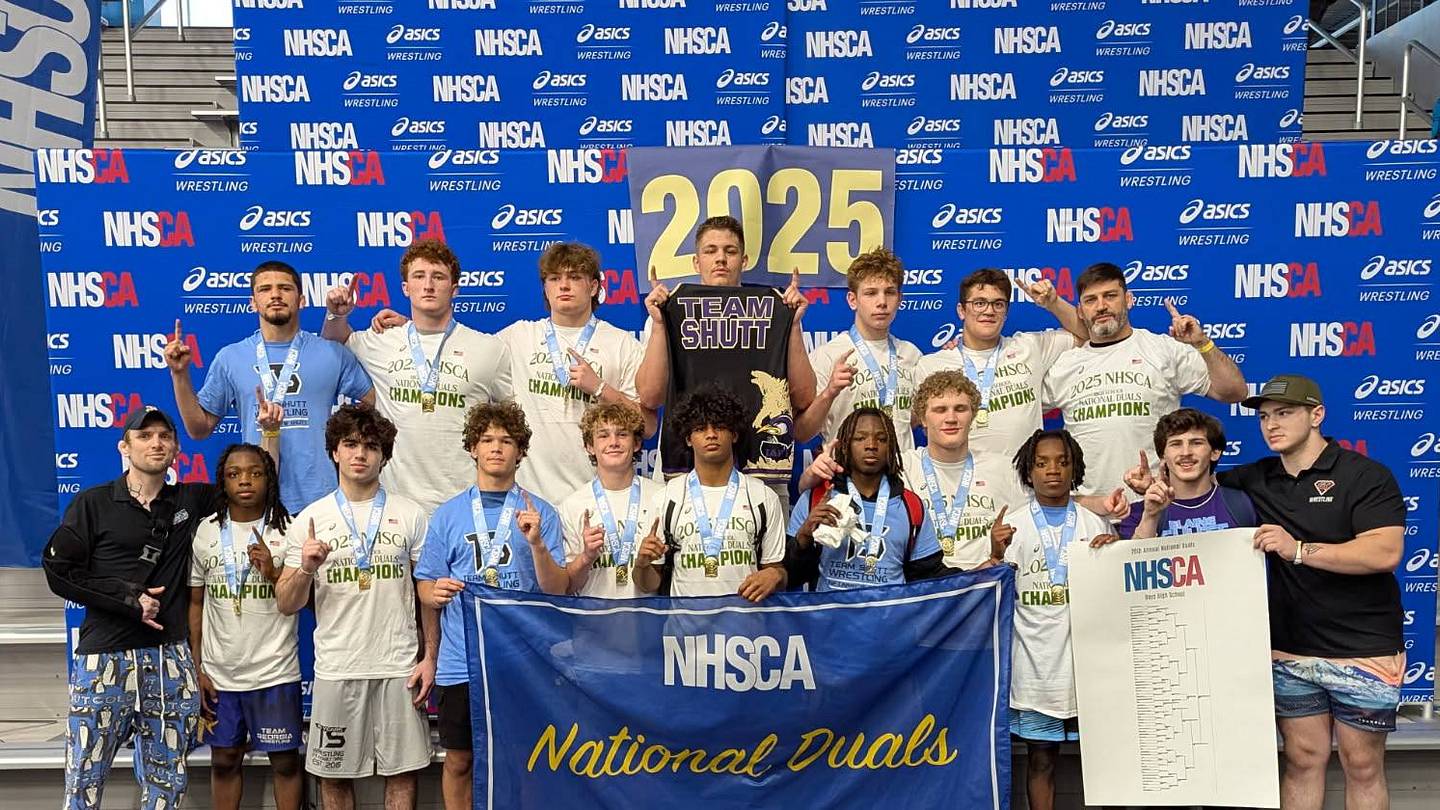 Van Hoven Edges Quest School in Thriller to Win 2025 NHSCA National ...