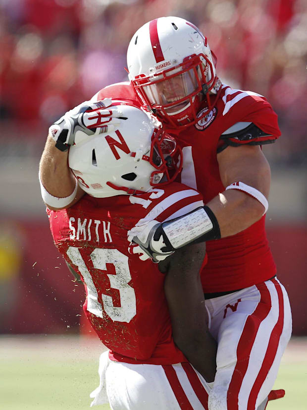 Former Husker Says Defense Doesn't Deserve Blackshirts, To Throw the Bones