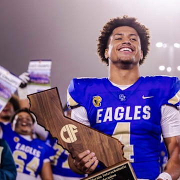 FINAL: Dominant defense helps No. 4 Mater Dei defeat No. 11 Orange ...