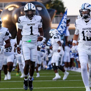 North Crowley tops Coppell in Texas high school football 6A Division 1 ...