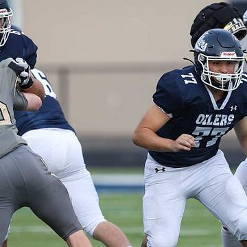Jett Harrison scores first TD of his high school football career