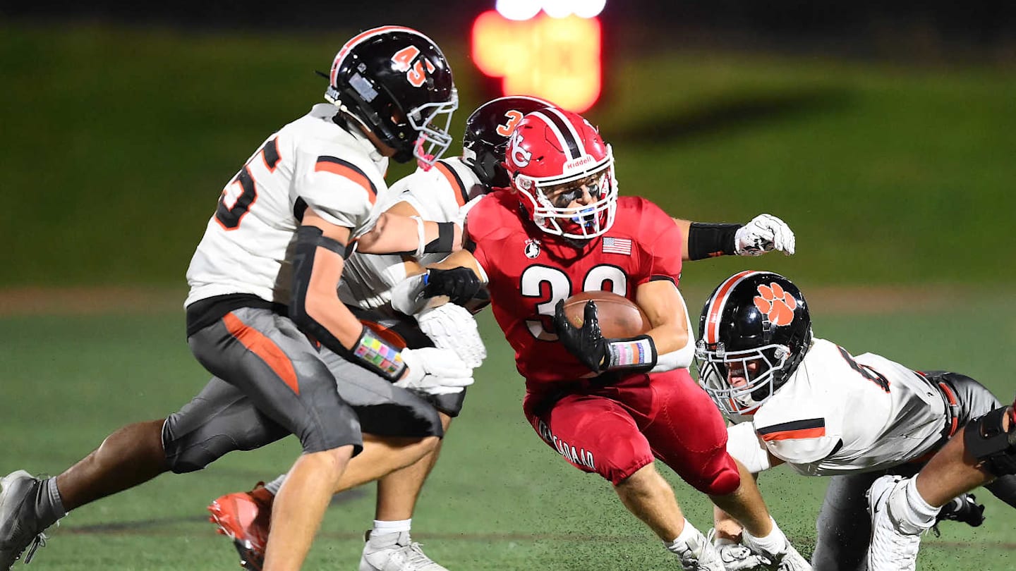 Connecticut High School Football Schedule & Scores (CIAC) - October 10 ...