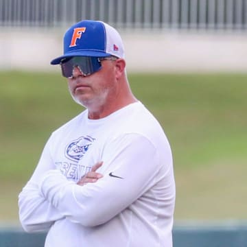 Former Florida Gators 3B Bobby Boser Signs Pro Contract