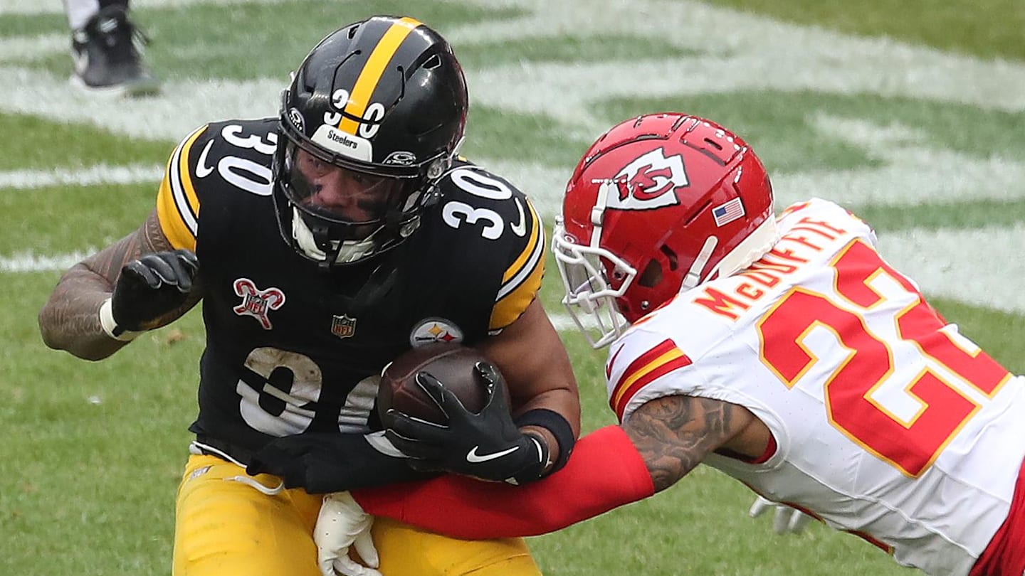 KC Chiefs vs. Steelers Snap Counts: Trent McDuffie Rests, Defense Keeps ...