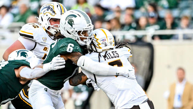 Michigan State's Ade Willie Talks Position Change, Senior Year