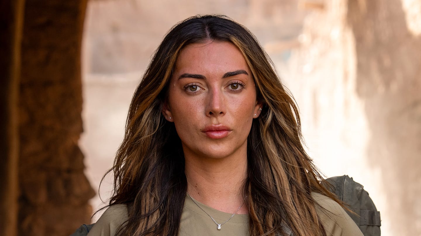 Brianna LaPaglia Reveals Bruises From First Day of Filming ‘Special ...