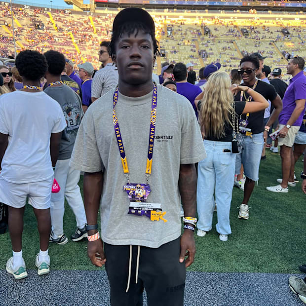 Elite Oregon Ducks Commit, Alabama Native Checks In With LSU Football ...