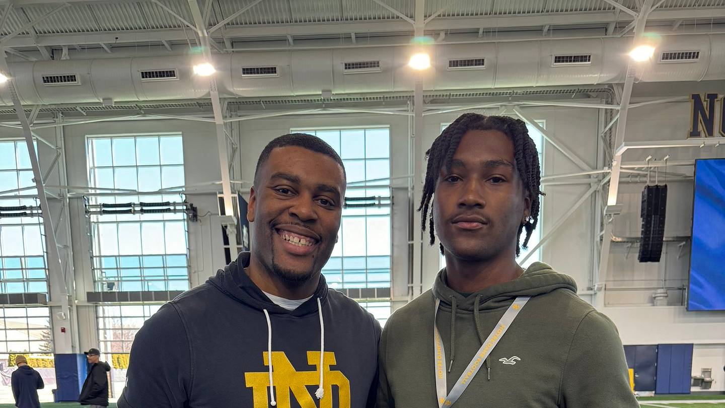 Notre Dame Offers Talented Cornerback Shavar Young Jr. During His Visit