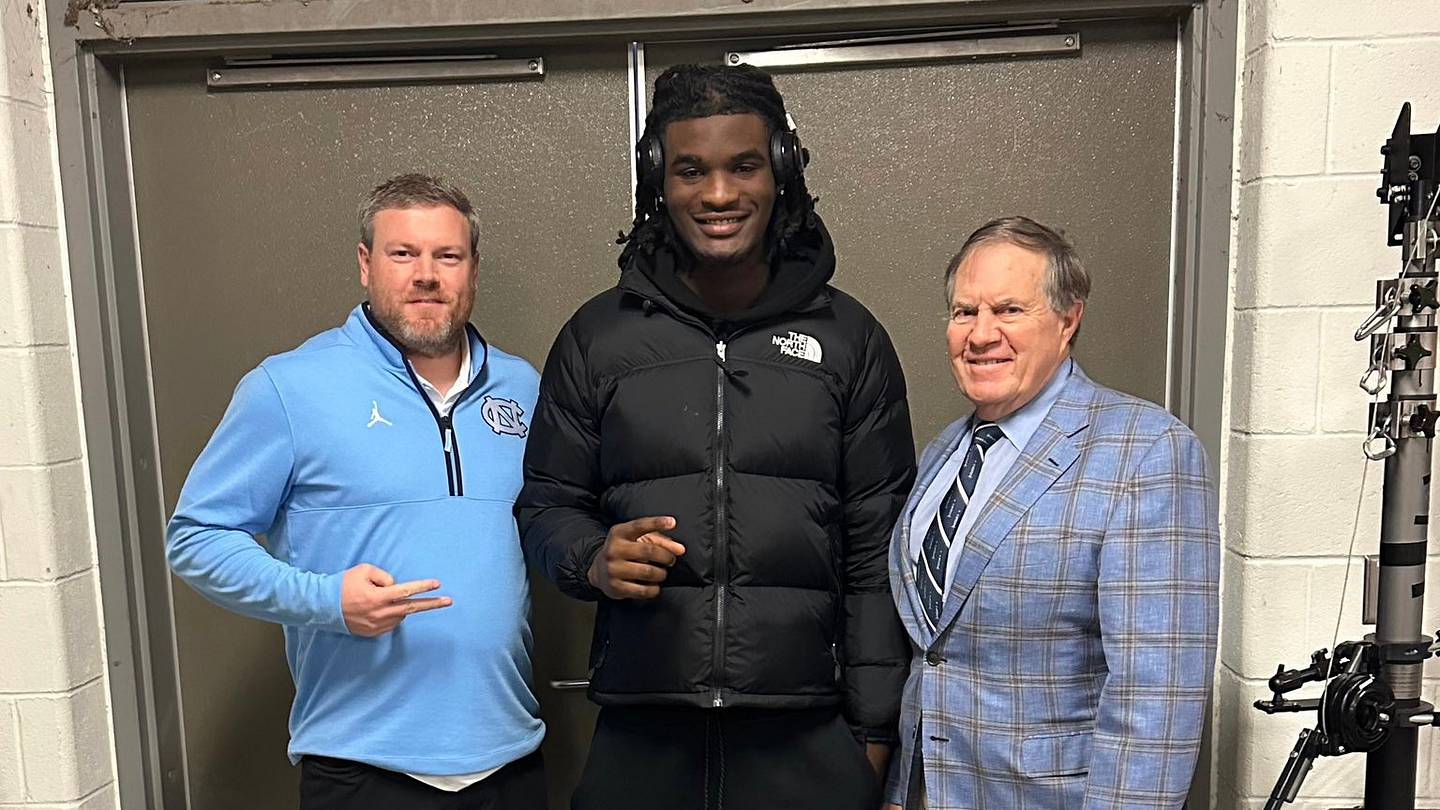 Bill Belichick Makes A Recruiting Visit To 2026 4-Star Edge Zavion ...