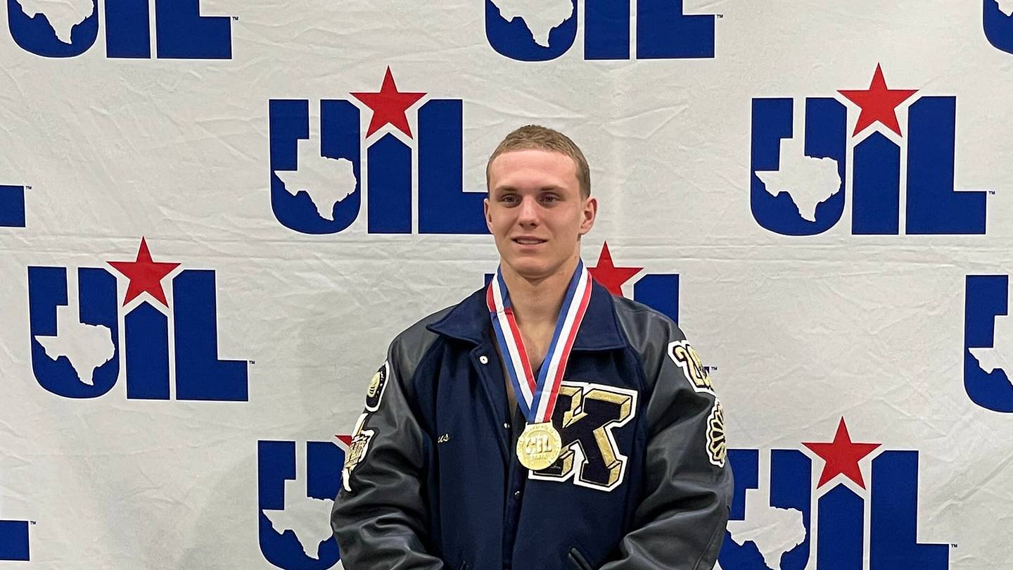 High school phenom, No. 1 boys swimmer Maximus Williamson smashes ...