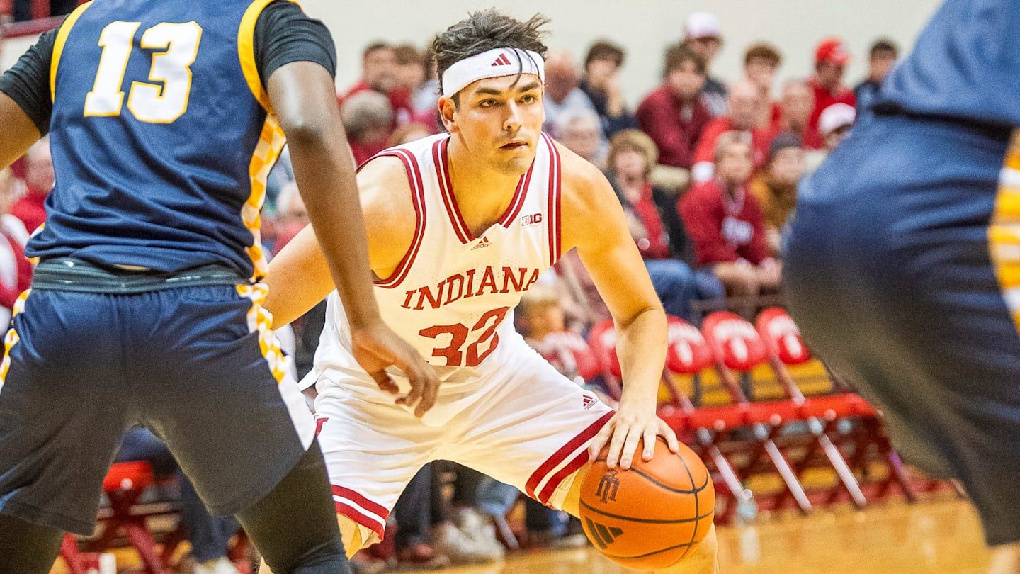 LIVE BLOG: Updates From Indiana Basketball's Season Opener Against SIU ...
