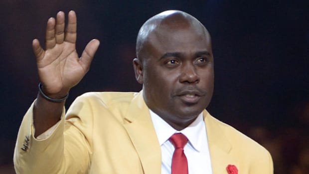 Colorado Buffaloes' Marshall Faulk Explains Why Deion Sanders Stands Out