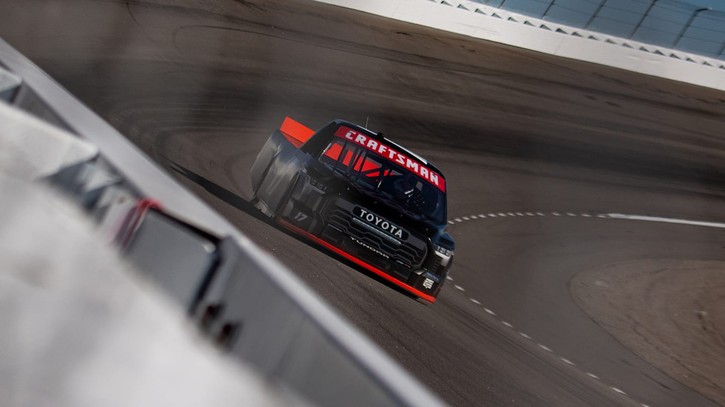 Speeds Surpass 167 Mph Average on Final Day of NASCAR Rockingham Test