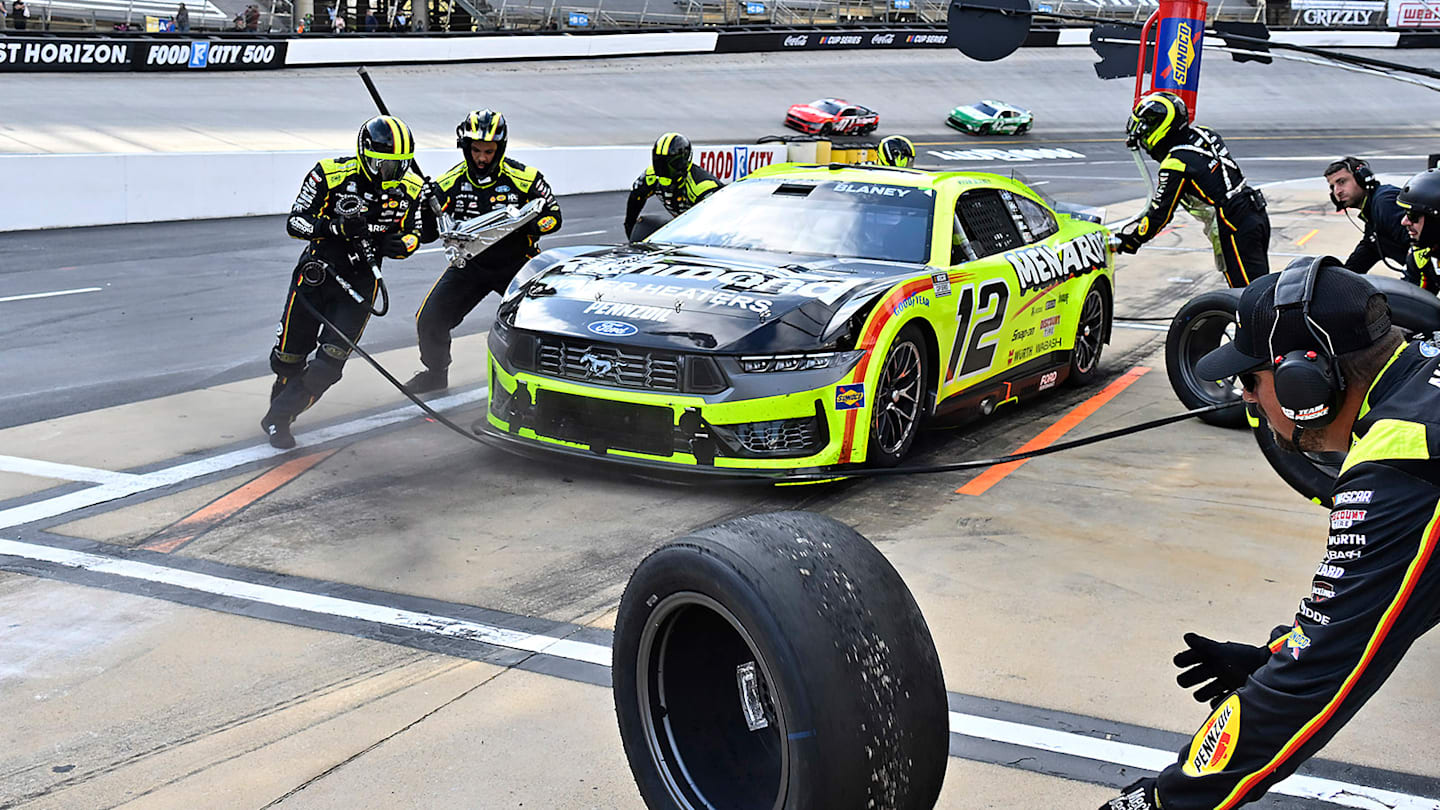 Team Penske Makes Change to Ryan Blaney's Pit Crew