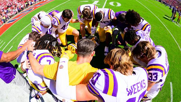 LSU Football vs. South Carolina Gamecocks: Kickoff Time and TV Channel ...