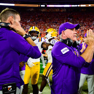 Elite Athlete Receives Prediction to Land With Oregon Ducks Over LSU ...