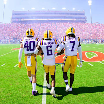The Early Betting Lines: LSU Football vs. Vanderbilt Commodores in Week 8 Matchup