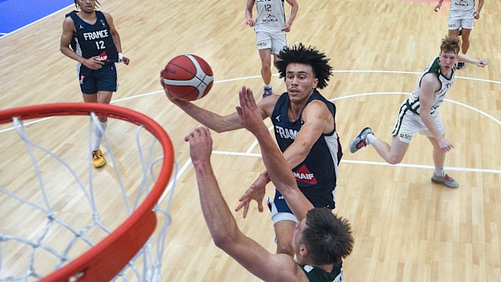 Nolan Traore Stock Trends Up with Recent Positive Flashes