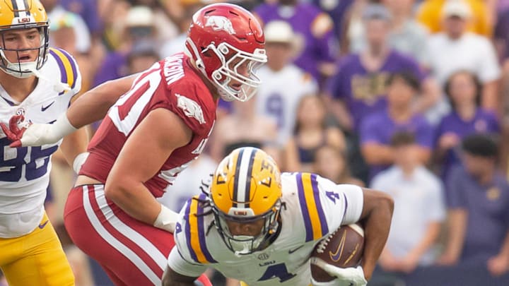 Razorbacks Must Contend with Elite LSU Play in Trenches
