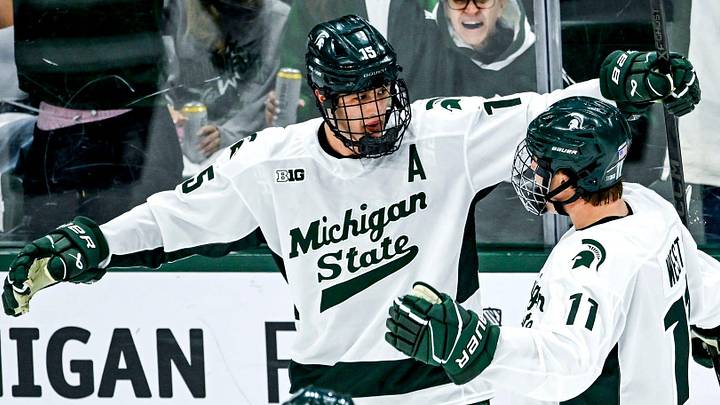 Michigan Hockey Powers Go 1-2-3 in Latest Rankings