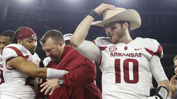 No Buzz Around Razorbacks' Off Season While Texas Tech Making News