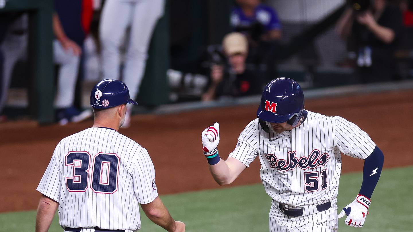 Isaac Humphrey Comes Up Clutch In Ole Miss Rebels Debut