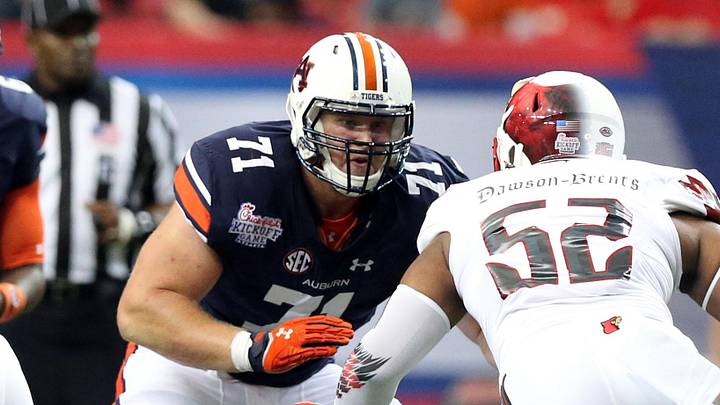 Former Auburn Tigers OL Braden Smith Fights Unseen Foe