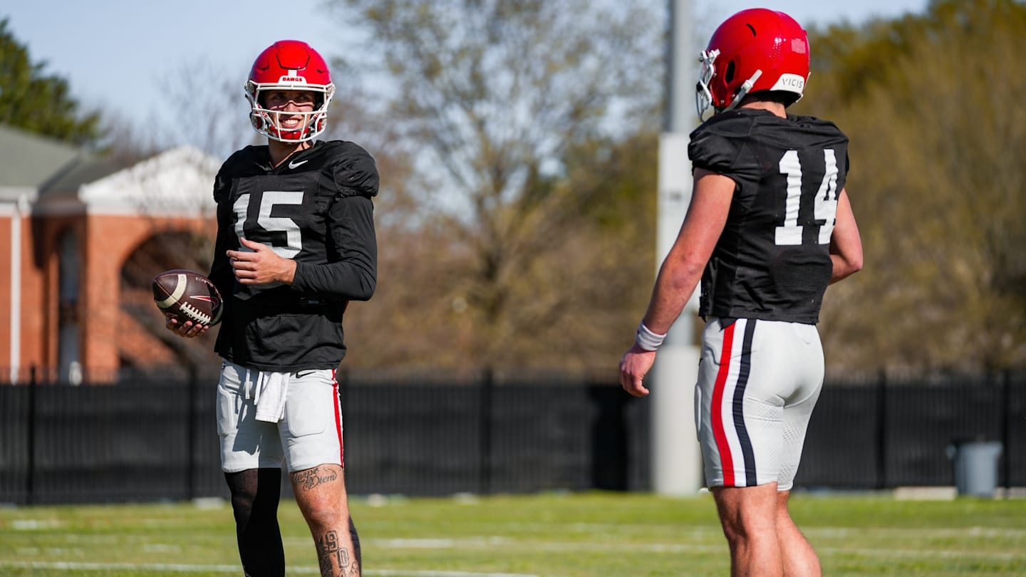Carson Beck, Gunner Stockton to Be Heavily Featured in Georgia Offense ...
