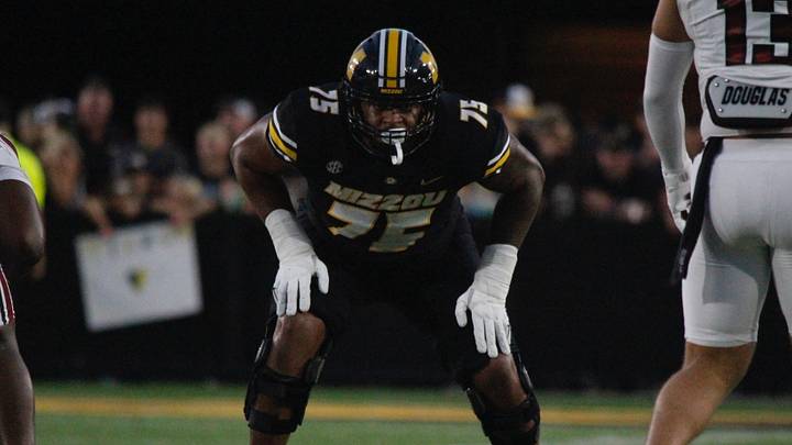 Eli Drinkwitz Evaluates Jayven Richardson's Performance at LT