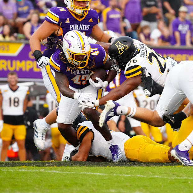 Buffalo Bills' complete rookie minicamp roster with 12 UDFAs and 26 ...