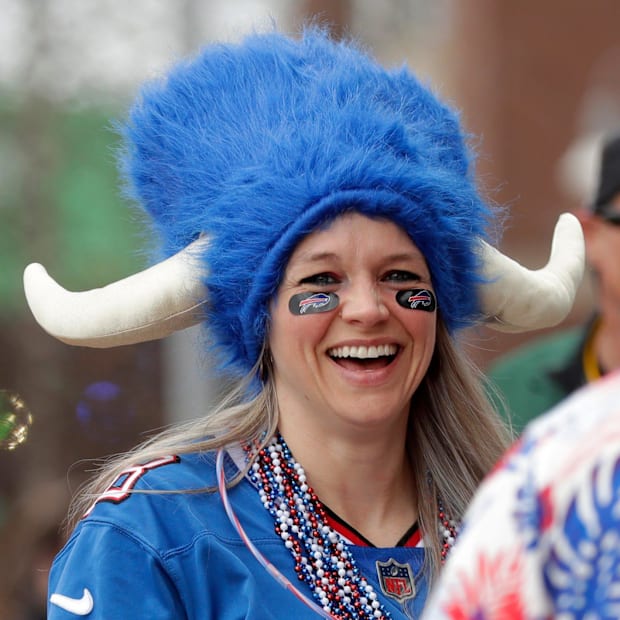 Bills finally go offense at No. 173 overall: Intel on Georgia Tech TE ...