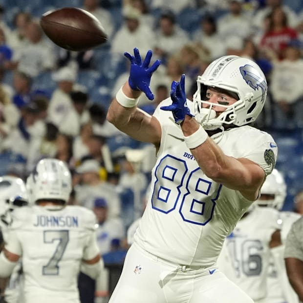 Bills predicted to trade star tight end to Panthers to solve cornerback ...