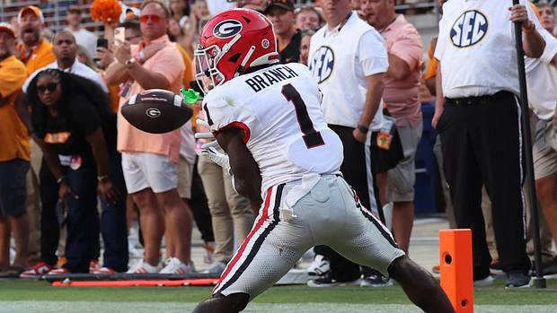 Former USC Receiver Zachariah Branch Emerging as Star Playmaker in SEC