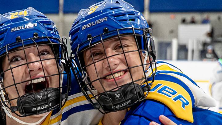 Delaware Women Celebrate First Win in Program History: Puck Drop