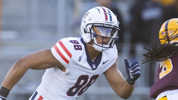 Arizona Wildcats TE Tyler Powell Dealt Unfortunate News