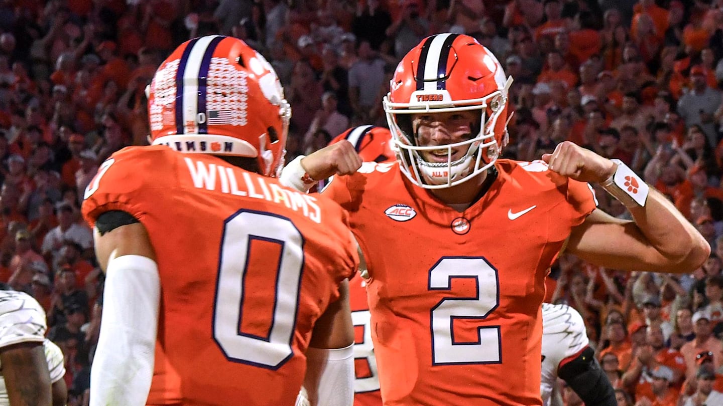 Clemson Tigers Duo Cade Klubnik, Antonio Williams Named to Maxwell Award Watch List